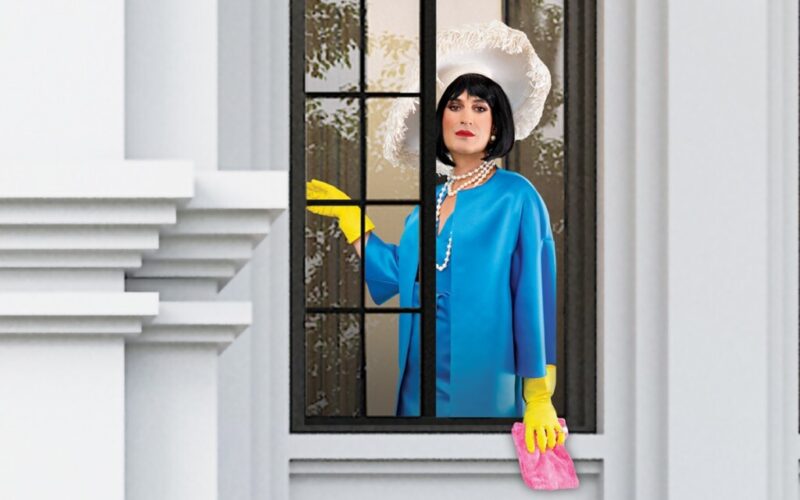 “Η Καθαρίστρια” με τον Αντώνη Παπαηλία στο Θέατρο Coronet